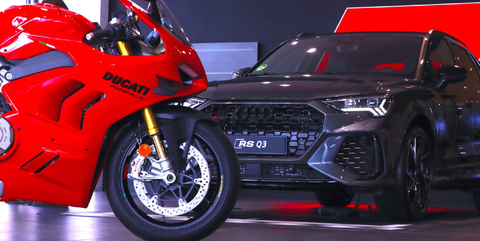 Solera Motor escenario de la primera Ducati Experience celebrada en el mundo | Solera Motor